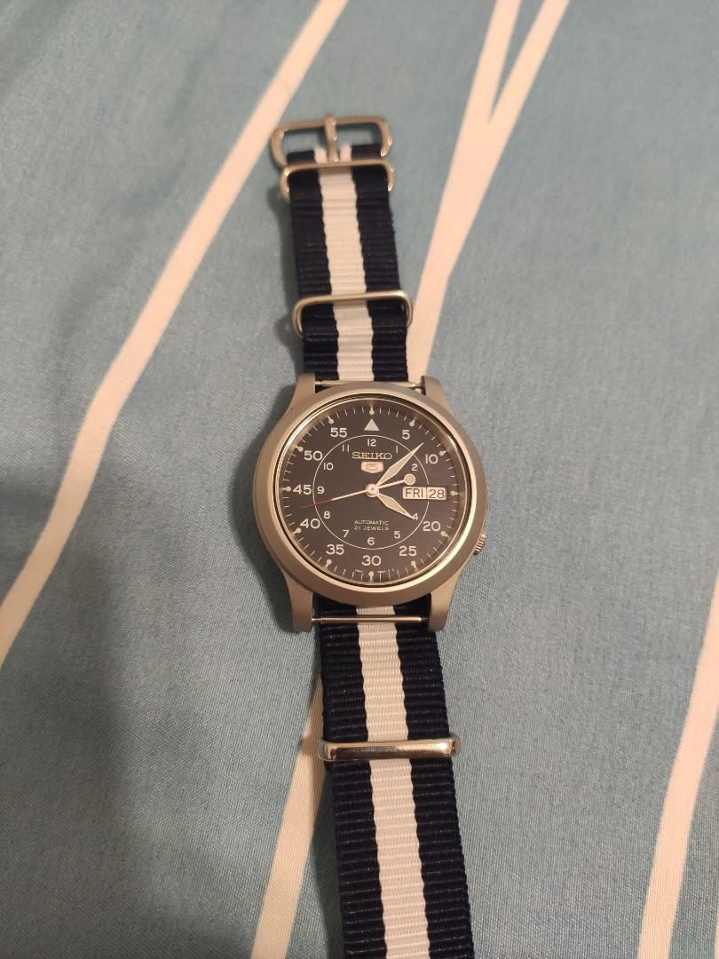 Seiko 5 SNK807 + 1 Strap of choice (see third photo), Mobile Phones ...