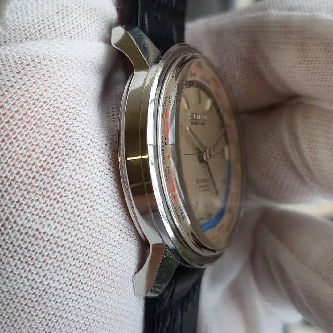 Seiko Worldtimer, 名牌, 手錶 - Carousell