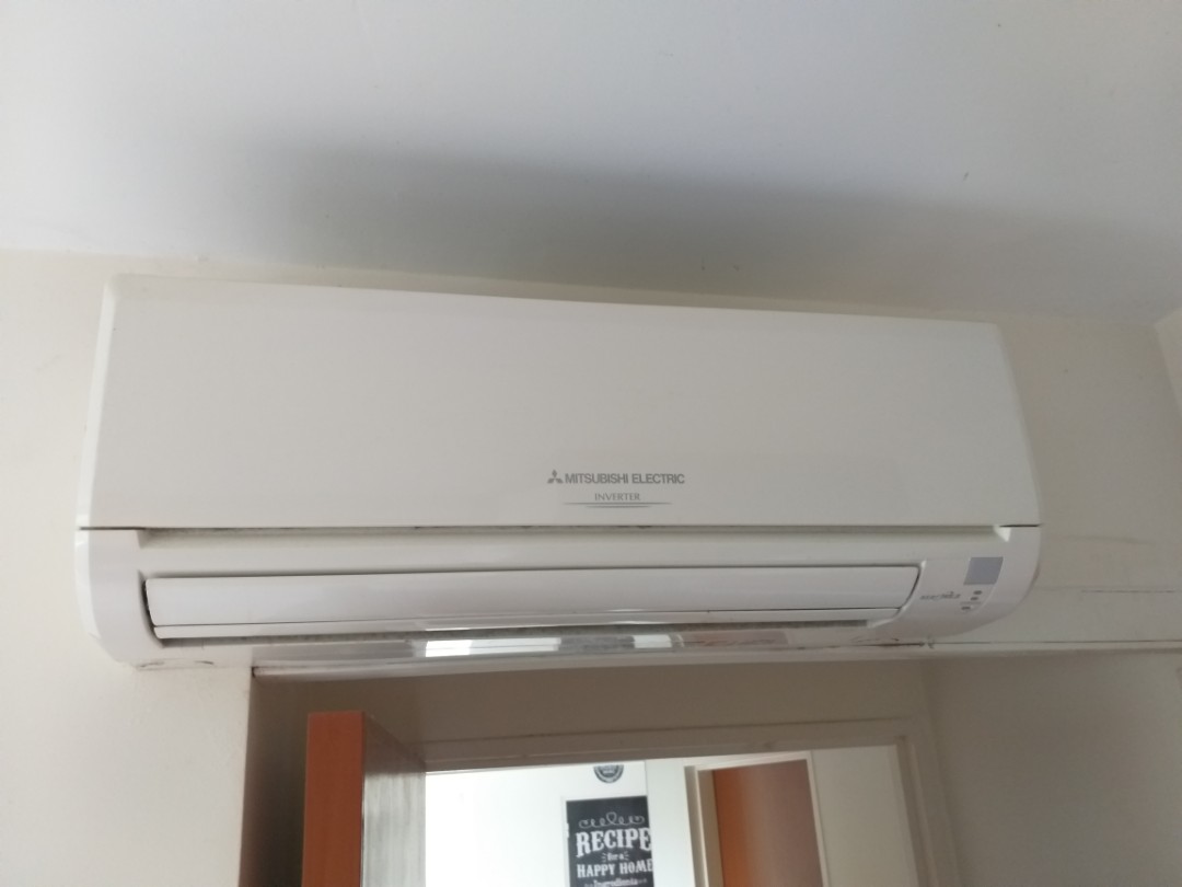 Single aircon unit, TV & Home Appliances, Air Conditioners & Heating on ...
