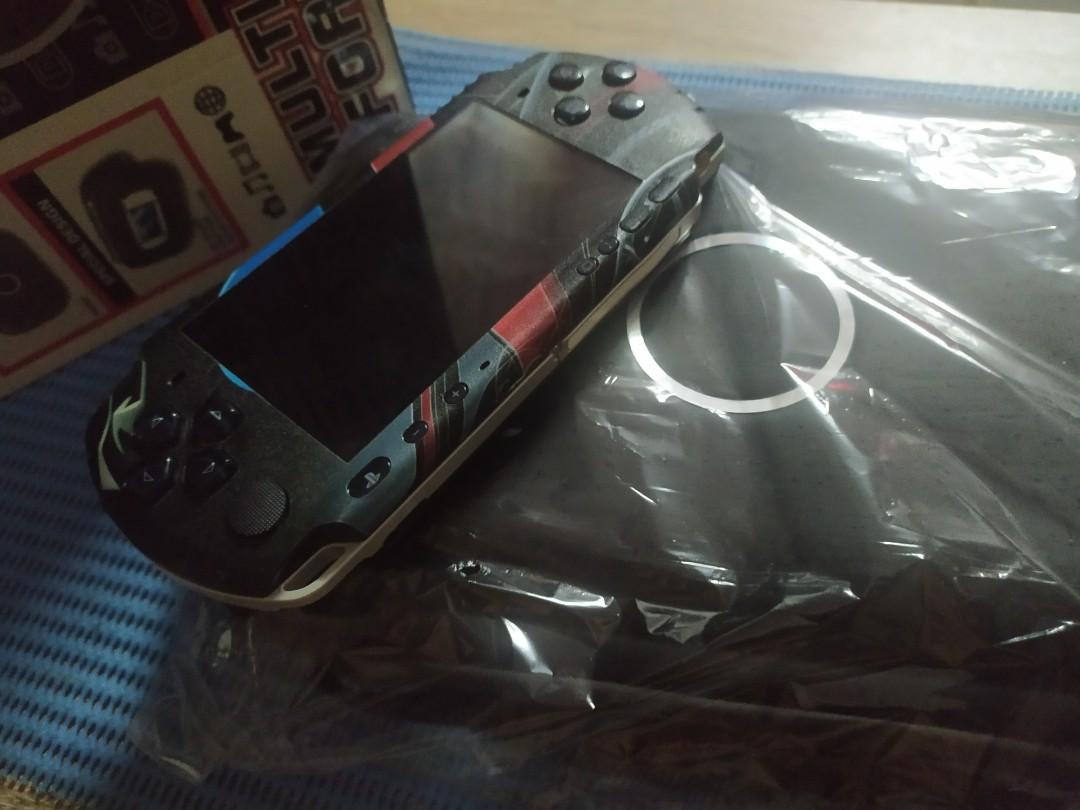 SONY PSP 3000 + CUSTOM GRAN TURISMO, Video Gaming, Video Game Consoles ...