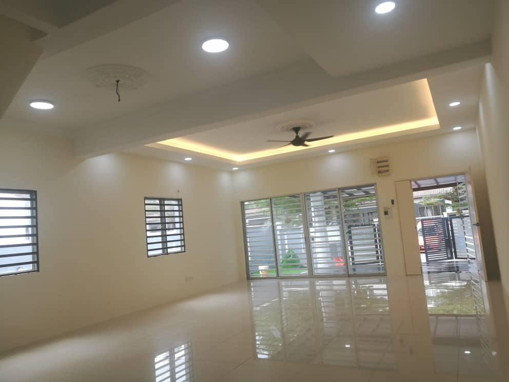 Terrace House End Lot, Property, For Sale on Carousell