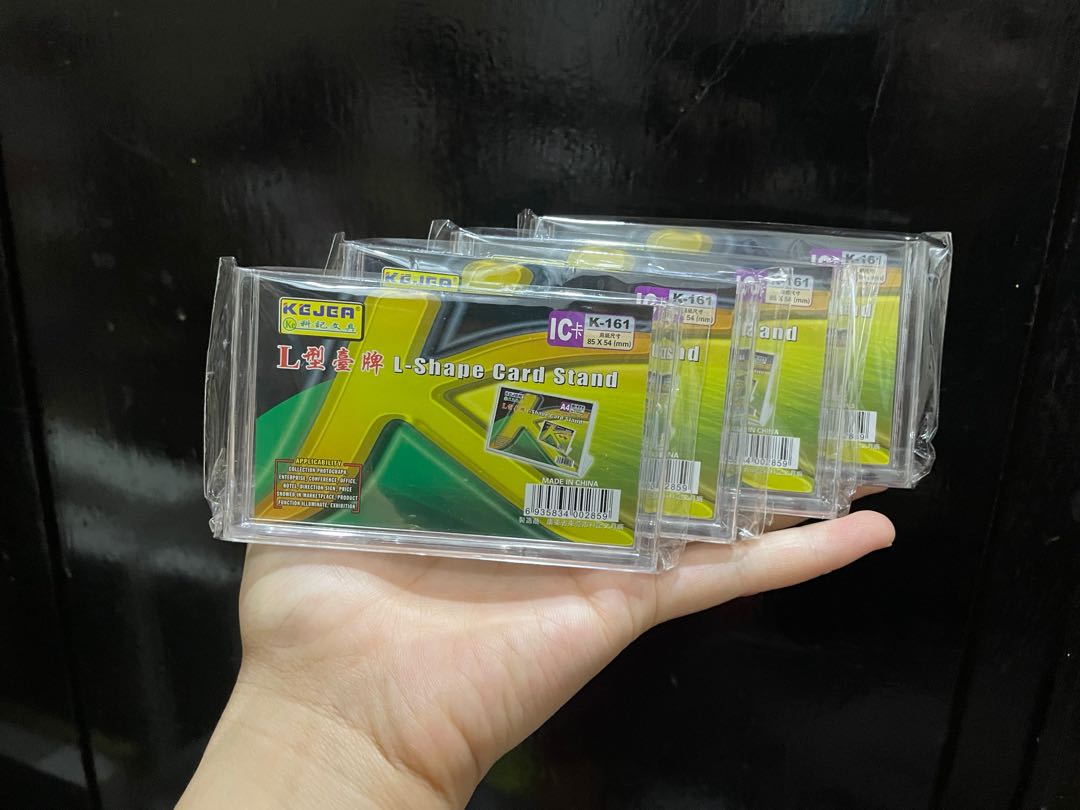 Acrylic L-Shaped Display Stand L Shape IC ( Landscape ), Hobbies & Toys ...