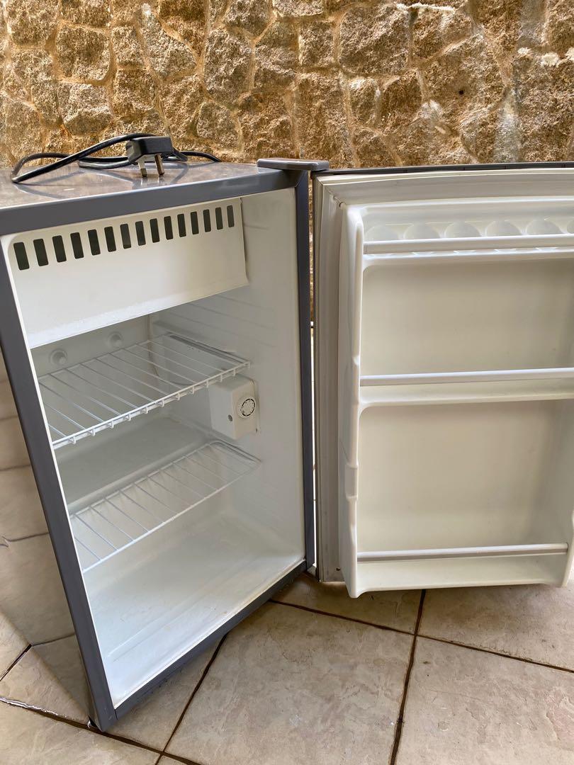 Akira Bar Fridge / refrigerator, TV & Home Appliances, Other Home ...