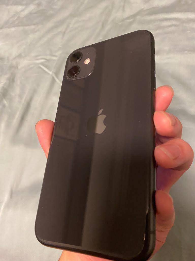 Apple iphone 11 black (128GB), Mobile Phones & Gadgets, Mobile Phones ...