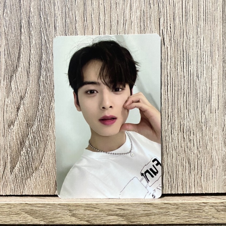 astro-all-yours-cha-eun-woo-photocard-hobbies-toys-memorabilia