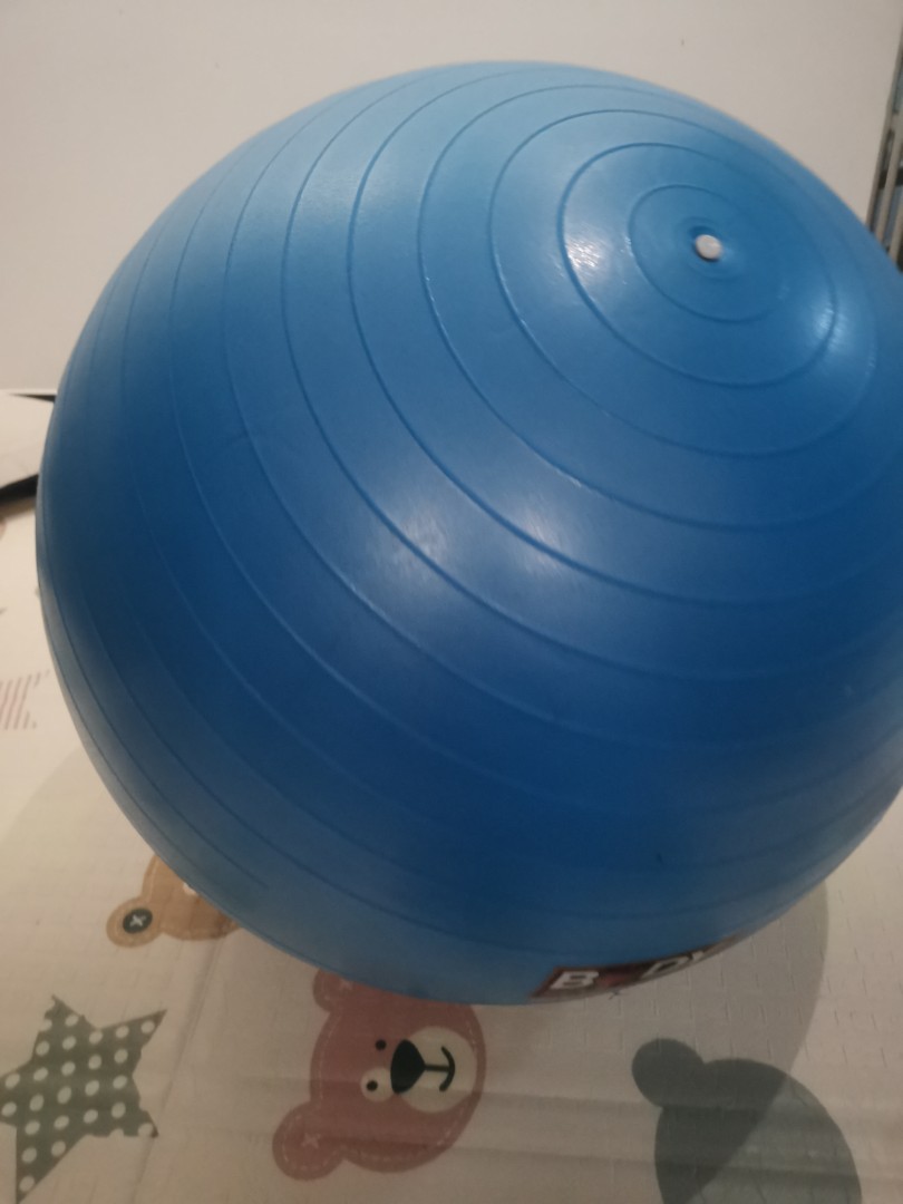Gym ball, Sports Equipment, Exercise & Fitness, Toning & Stretching ...