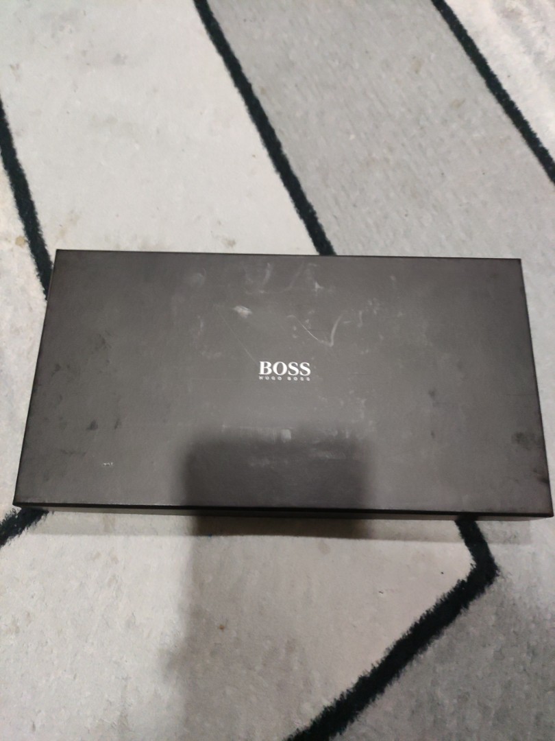 Hugo Boss Original Long Wallet, Men's Fashion, Watches & Accessories ...