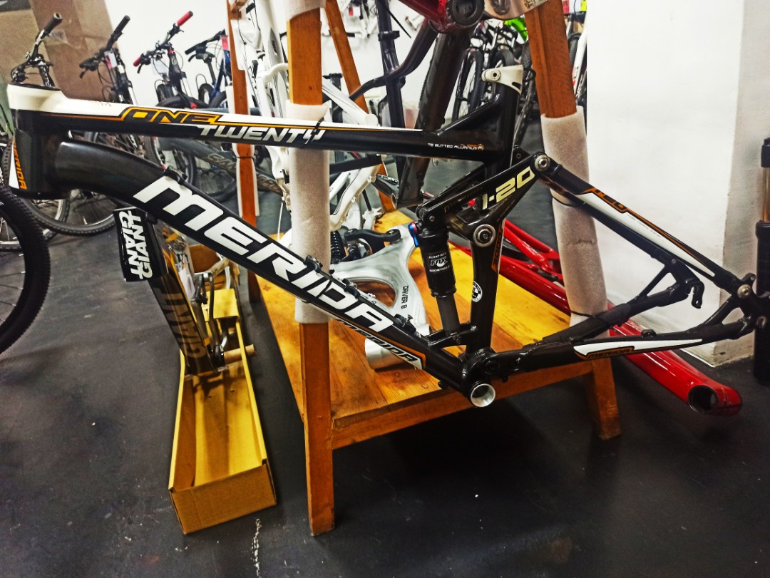 Merida One Twenty full suspension mountain bike frame, Sports Equipment ...