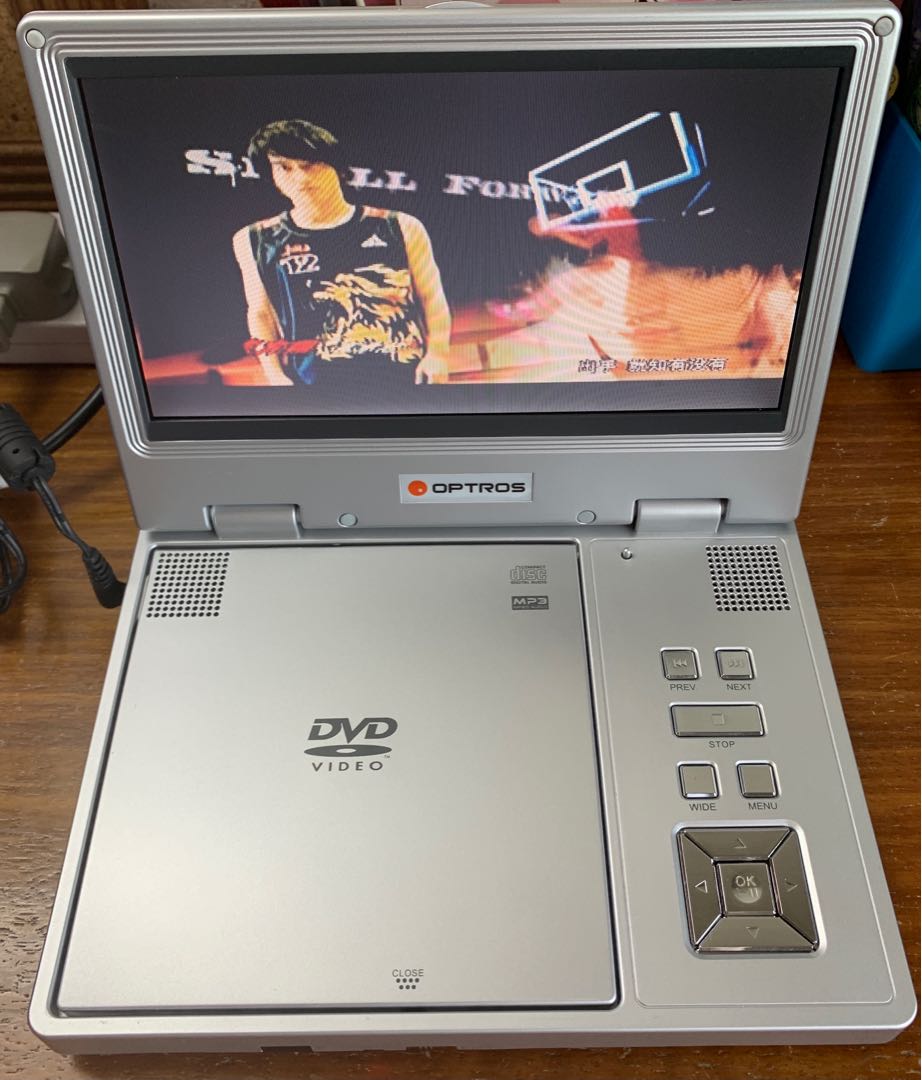 Portable widescreen DVD player, TV & Home Appliances, Other Home ...