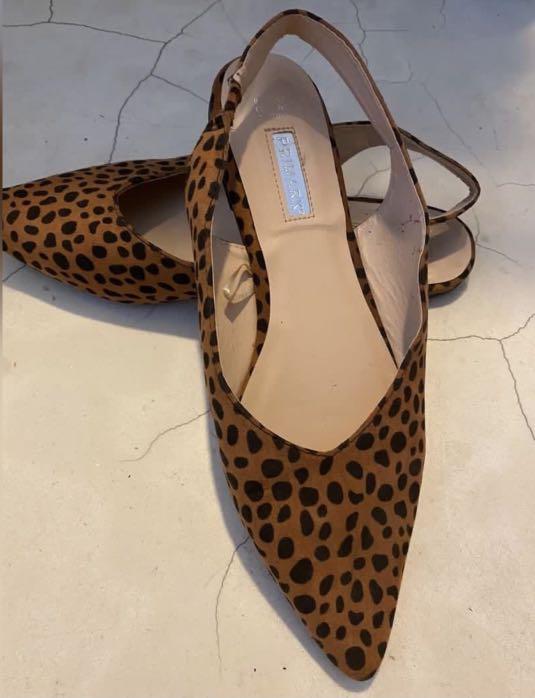 Primark Leopard print, Women's Fashion, Footwear, Flats on Carousell