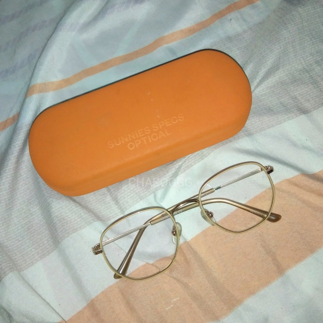 Sunnies Specs Eyeglasses Graded 50 50 Women s Fashion Watches Sunnies Specs Eyeglasses Graded 50 50 Women s Fashion Watches