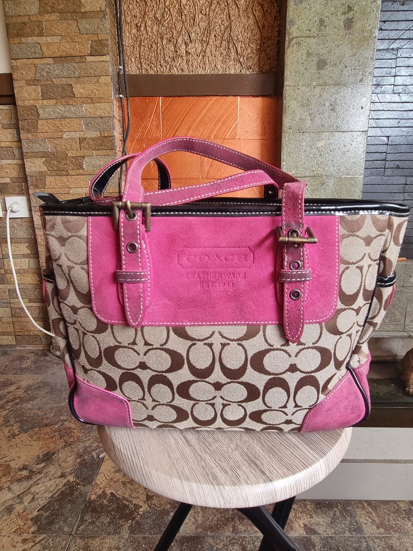 Tas coach, Fesyen Wanita, Tas & Dompet di Carousell