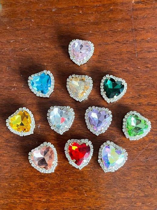 Froggy Smiley Crocs Jibbitz, Women's Fashion, Footwear, Flipflops and ...