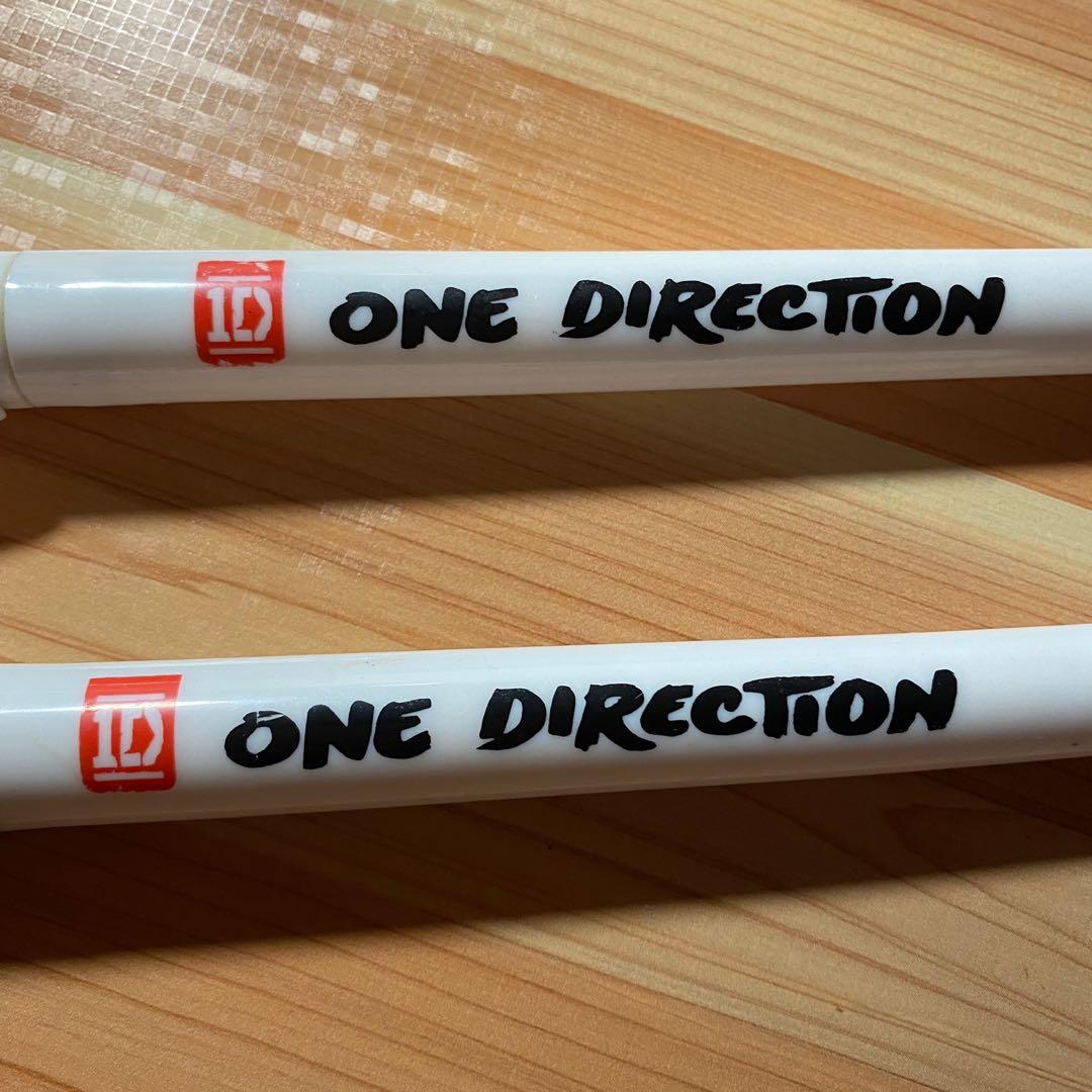 ONE DIRECTION Official Concert Lightstick, Hobbies & Toys, Music ...