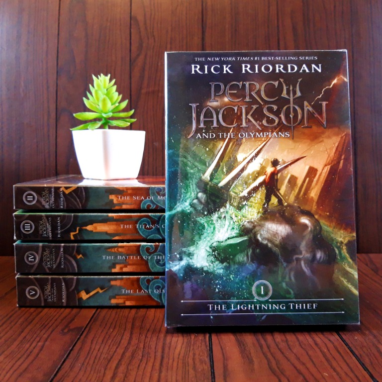 Percy Jackson & The Olympians Book Set, Hobbies & Toys, Books ...
