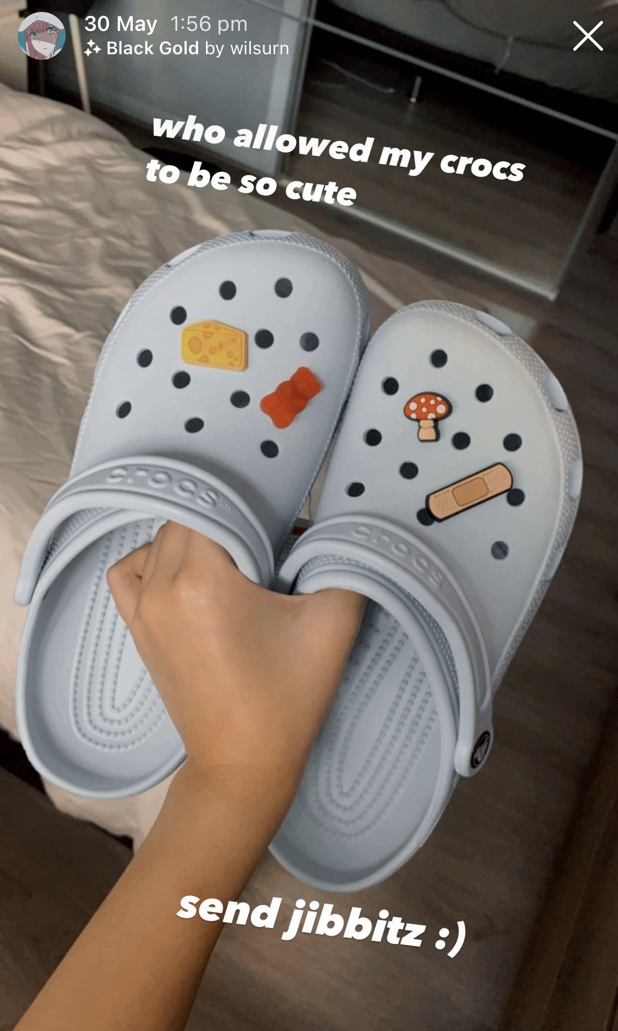 PO | Pastel Crocs Classic Clogs (Mineral Blue, Lavender, Ballerina Pink ...