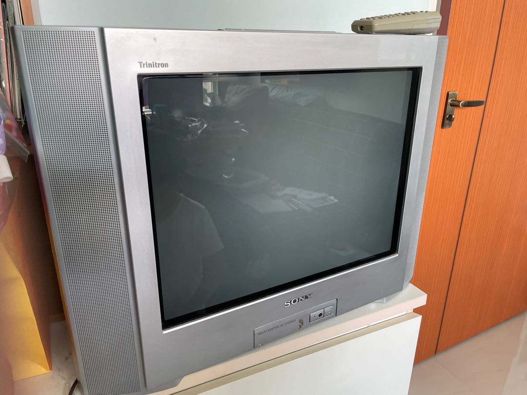 Sony Triniton Old TV, TV & Home Appliances, TV & Entertainment, TV on ...