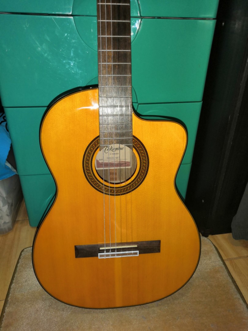 Takamine classical guitar, Hobbies & Toys, Music & Media, Musical ...