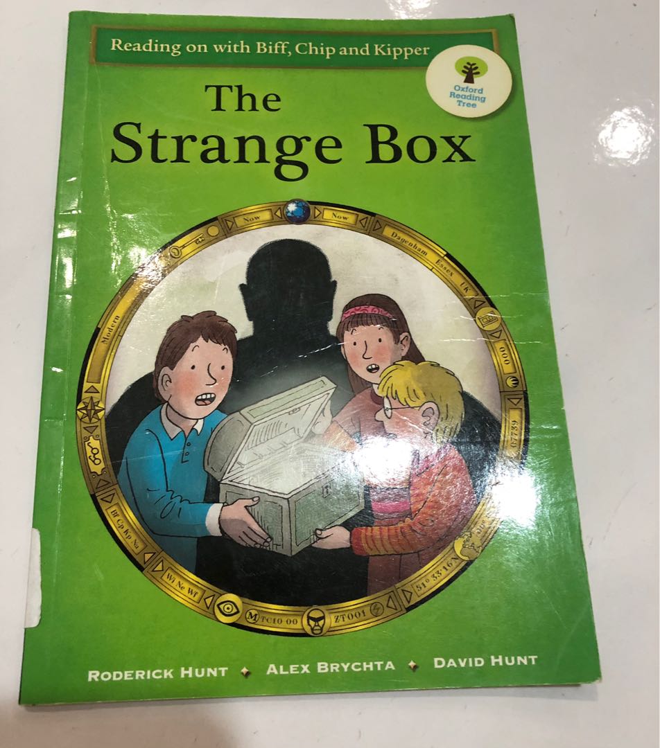 The Strange Box (Oxford Reading Tree), Hobbies & Toys, Books ...