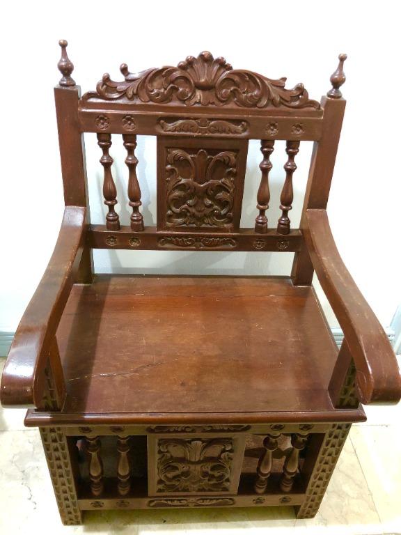 Vintage/Antique Gallinera 1 seater Sofa, Furniture & Home Living ...