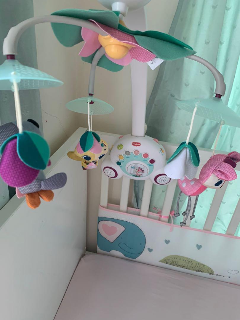 Tiny love Cot mobile, Babies & Kids, Infant Playtime on Carousell