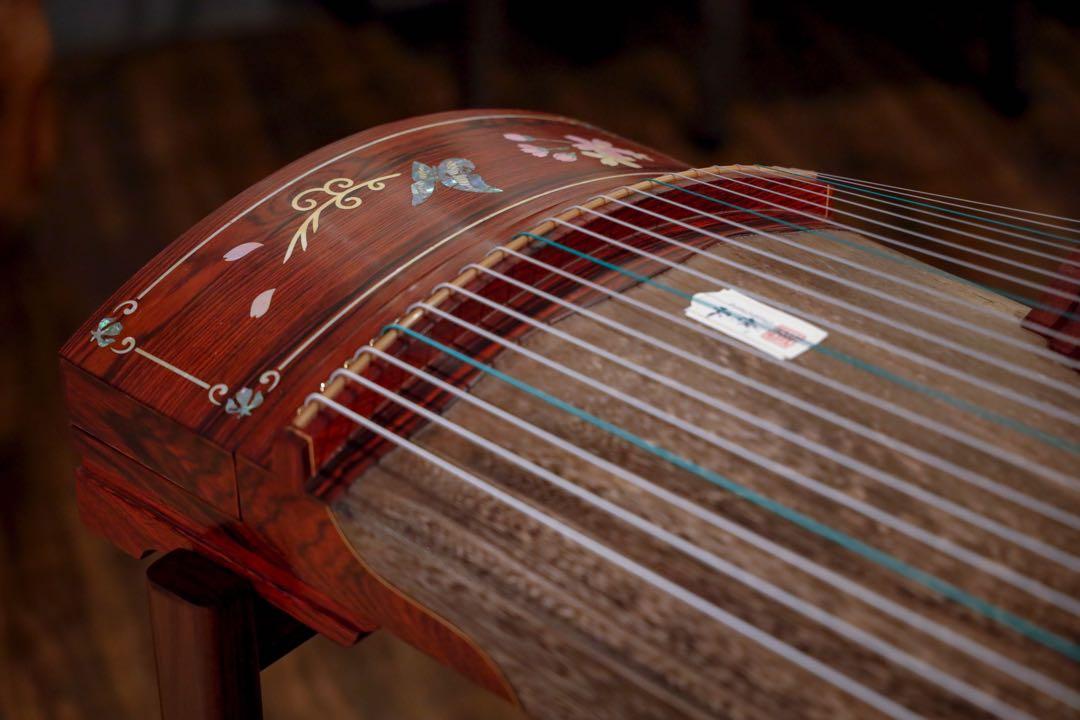 Guzheng Top super 1 level zither japanese gu zhen, Hobbies & Toys ...