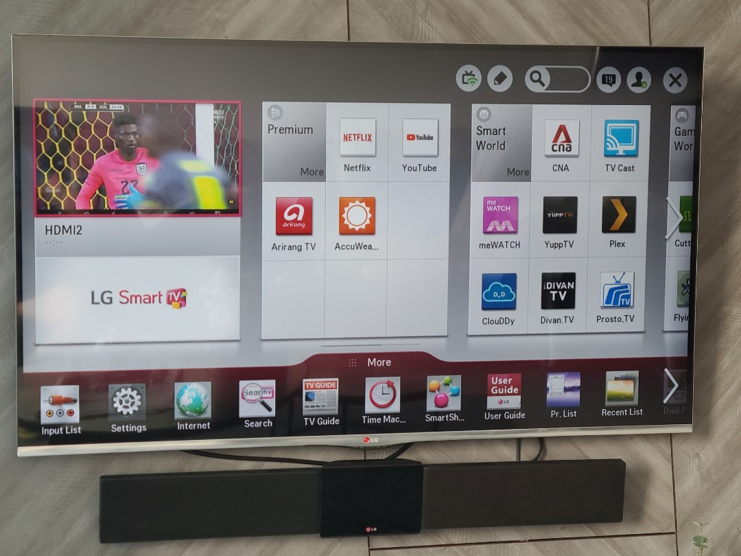 LG55" Cinema 3D Full HD LED Smart TV model# 55LA7400 c/w Blueray ...