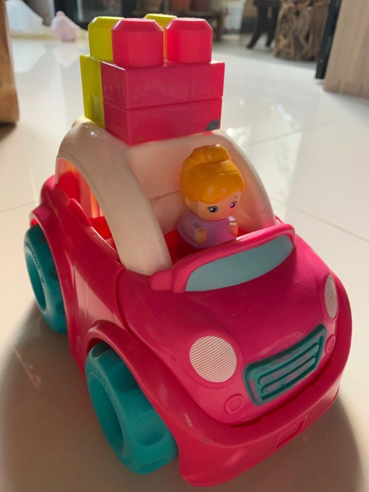 Mega blocks car, Hobbies & Toys, Toys & Games on Carousell