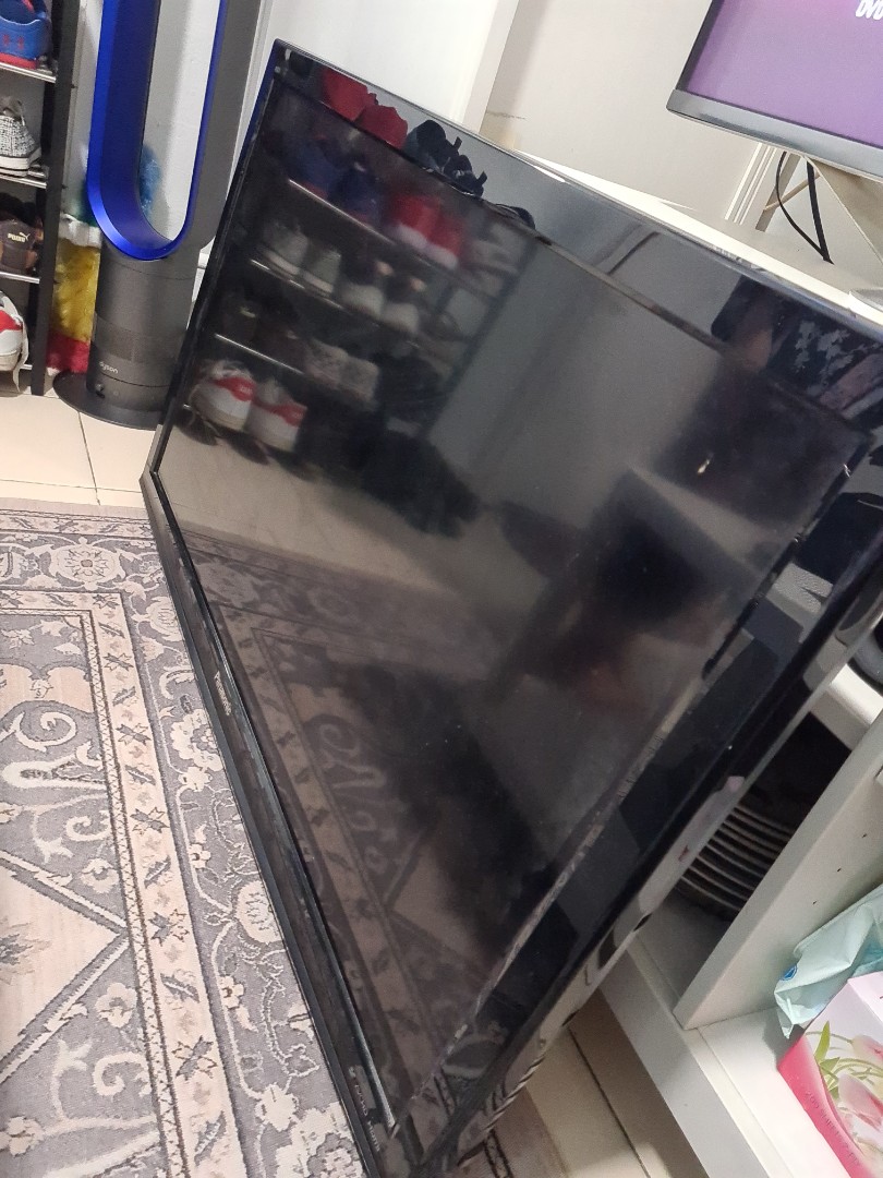 Panasonic 42 inch, TV & Home Appliances, TV & Entertainment, TV on ...