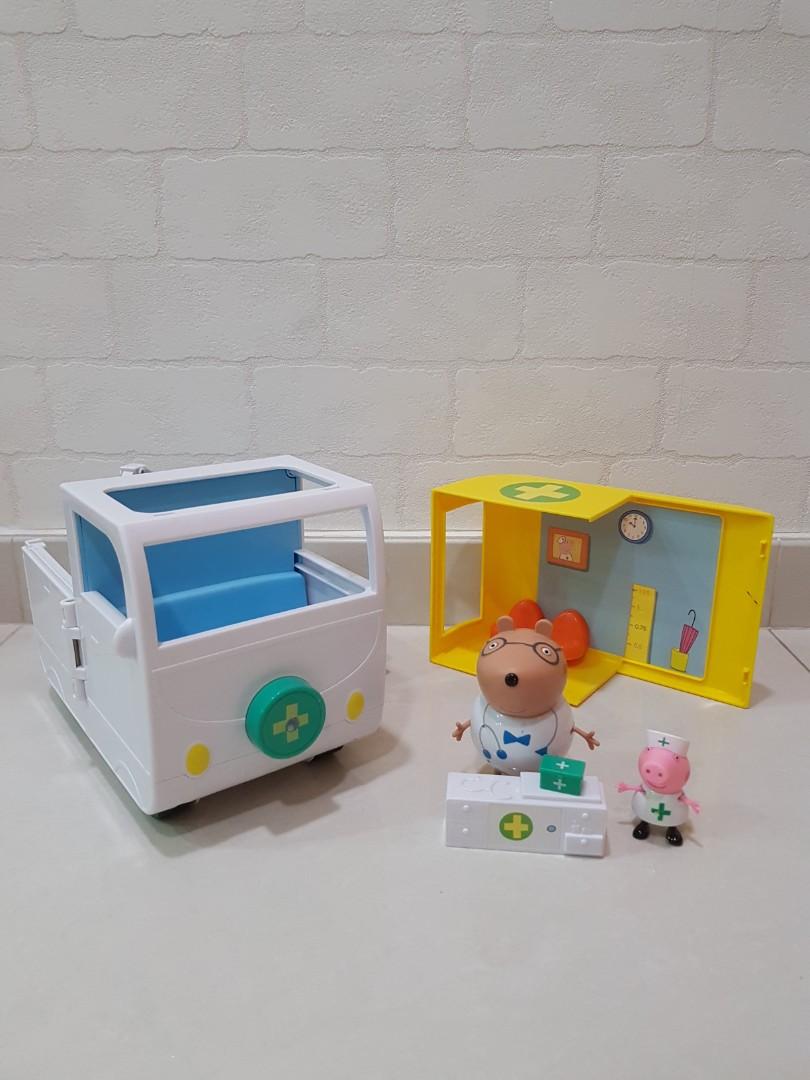Peppa Pig Medic Ambulance Set, Hobbies & Toys, Toys & Games on Carousell