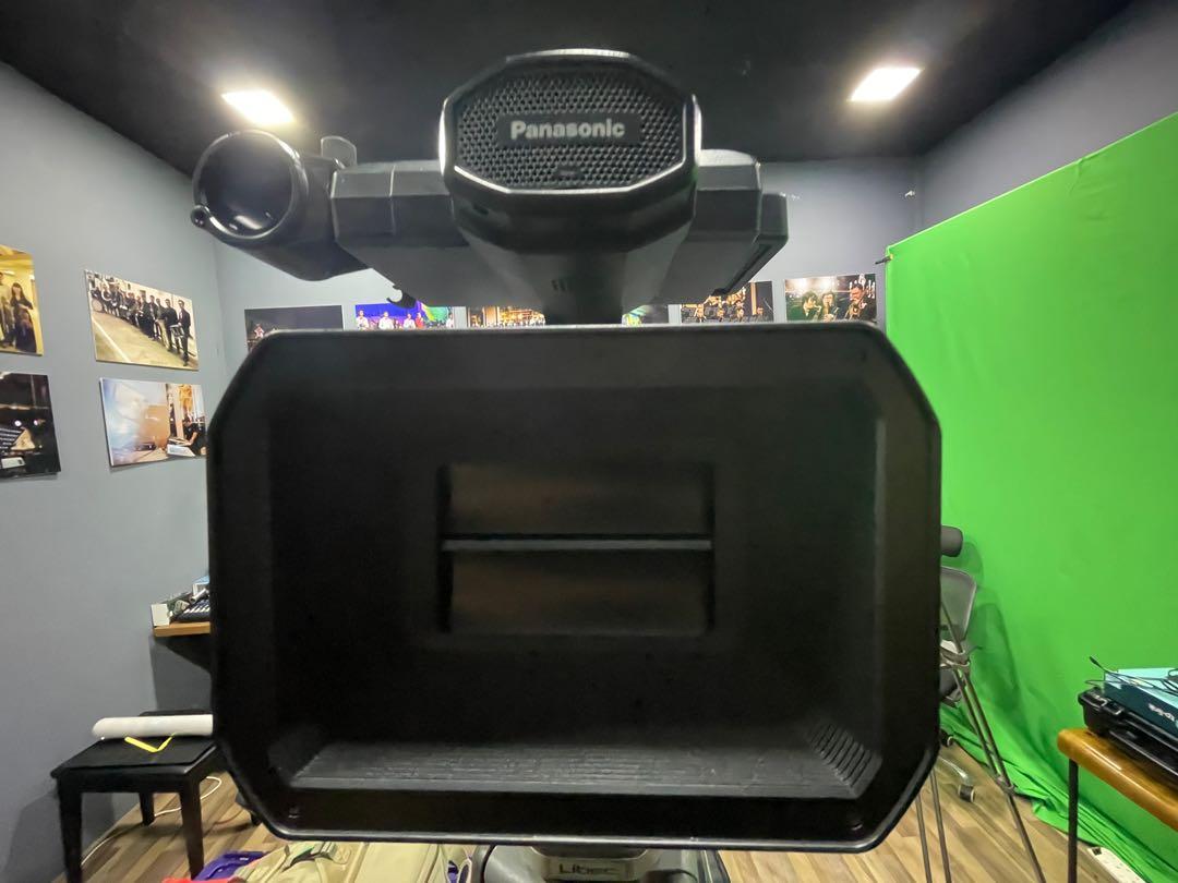 02 x Panasonic AG-UX90 4K UX Series Professional Camcorder, Photography ...