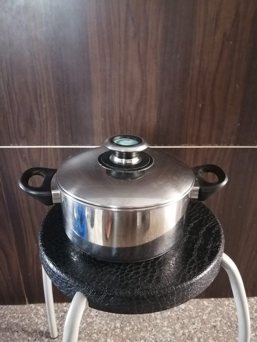 Brandless Cooking Pot, Furniture & Home Living, Kitchenware & Tableware ...