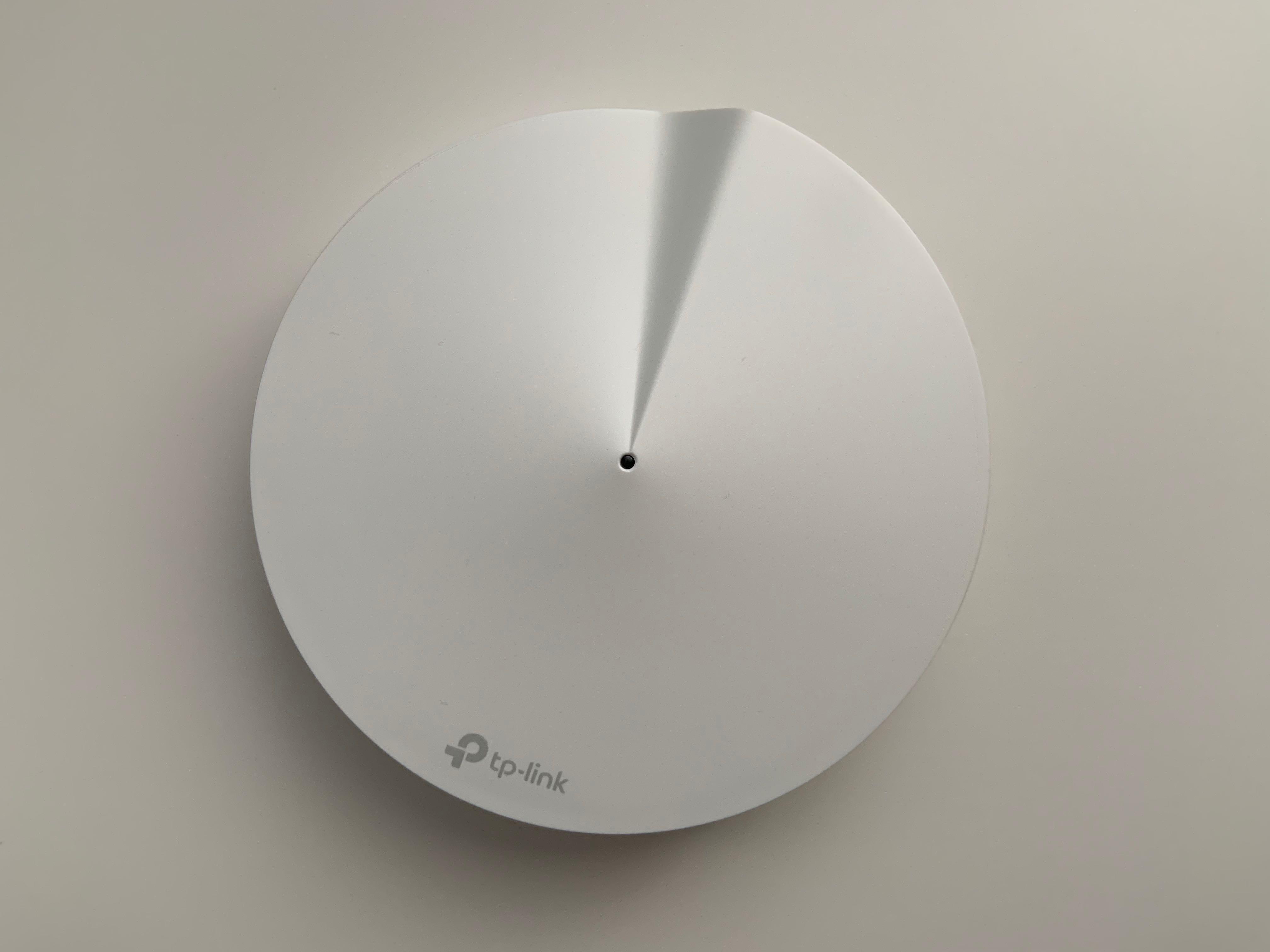 DECO M5 v2 Home Mesh WiFi System (1 unit of 3), Computers & Tech, Parts ...