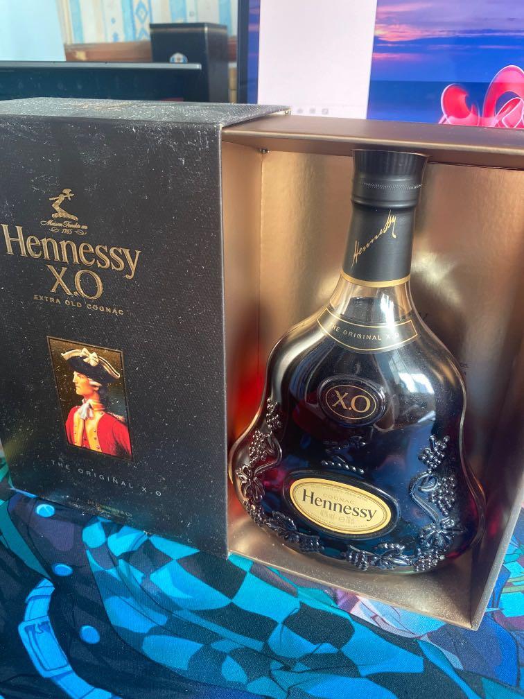 Hennessy XO Extra Old Cognac, Food & Drinks, Beverages on Carousell