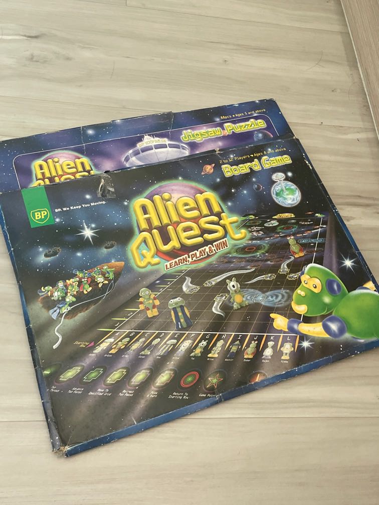 Jigsaw and board game Alien Quest, Hobbies & Toys, Toys & Games on ...