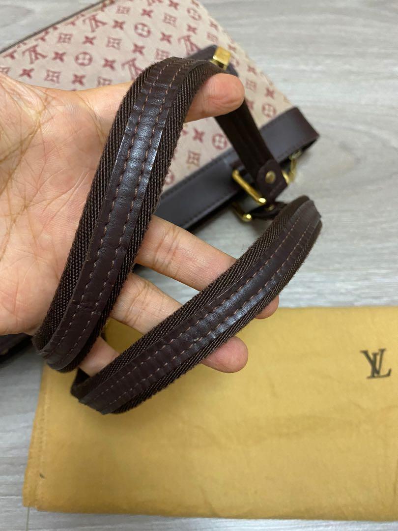 Louis Vuitton LV Mini Lin Lucille PM with Pouch Authentic, Luxury, Bags ...