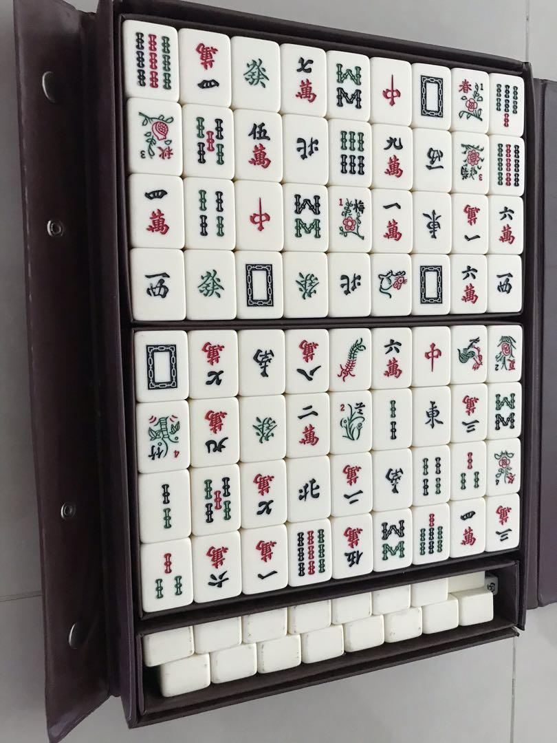 Mahjong Tiles (white, single colour, A2), Hobbies & Toys, Toys & Games ...