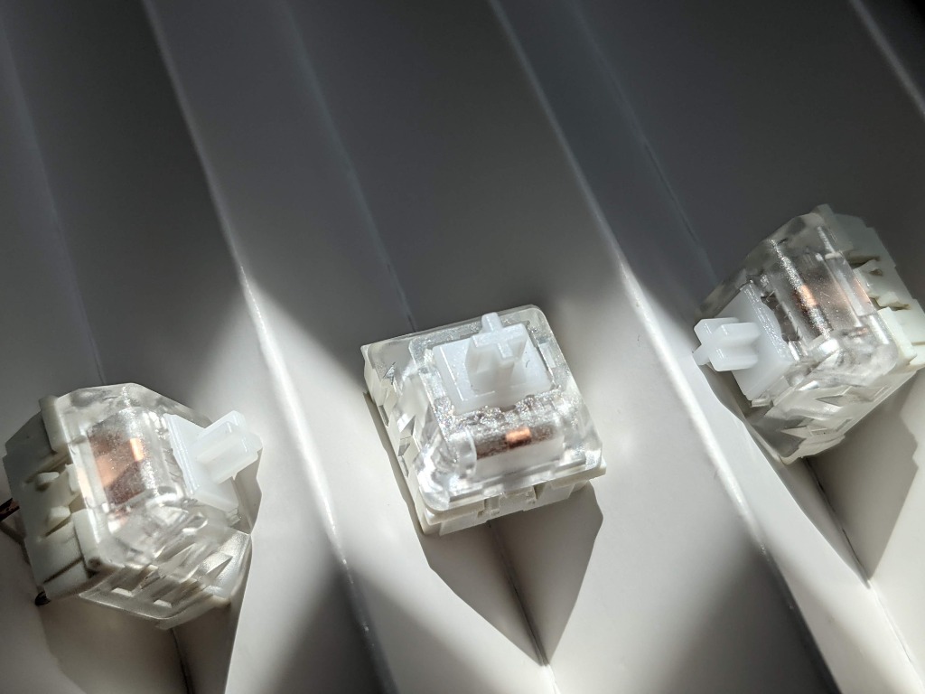 Massdrop Halo Clear (Silent Tactile) {59pcs}, Computers & Tech, Parts ...