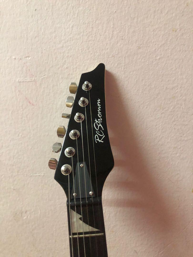 RC Stromm Electric Guitar, Hobbies & Toys, Music & Media, Musical ...