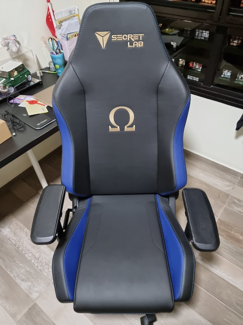 Secret Lab OMEGA Royal Blue, Furniture & Home Living, Furniture, Chairs ...