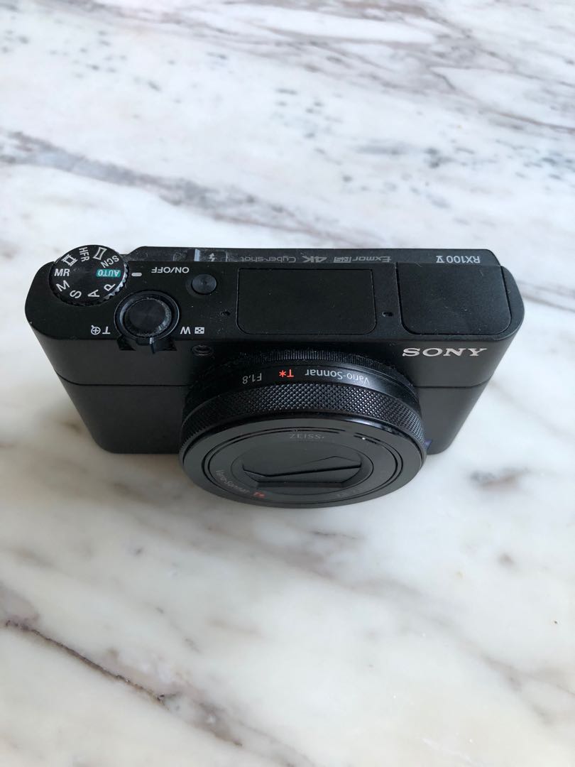 SONY RX100 MK 5, Photography, Cameras on Carousell