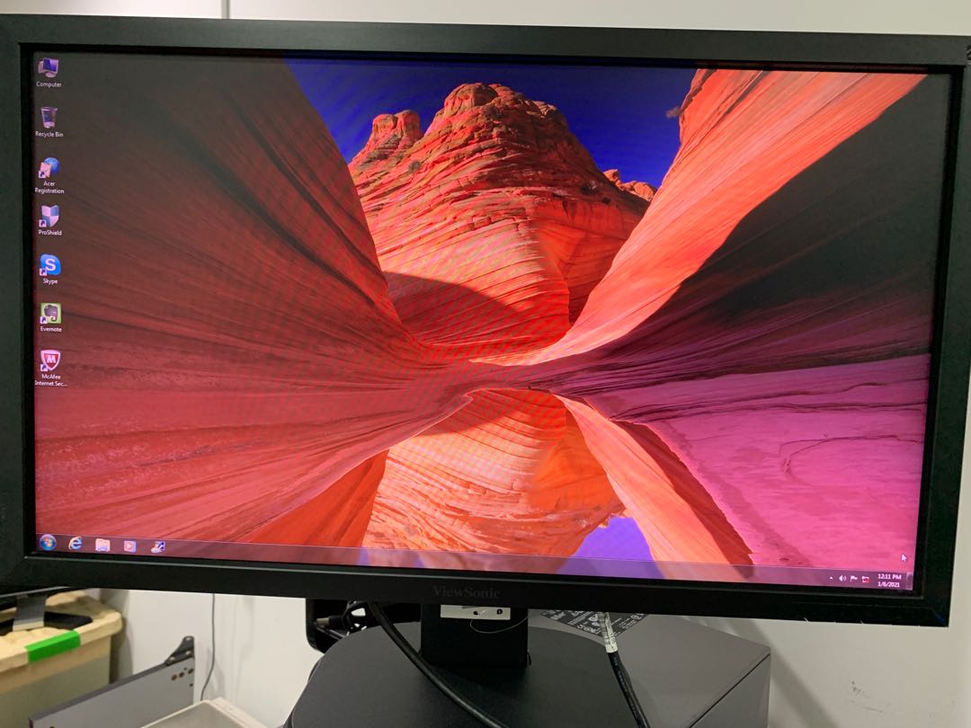 Viewsonic VG2439M 24” LED monitor, Computers & Tech, Parts ...