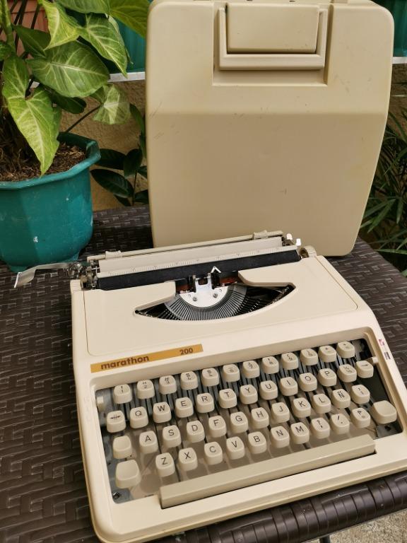 Vintage Korean Typewriter MARATHON 200, Computers & Tech, Office ...