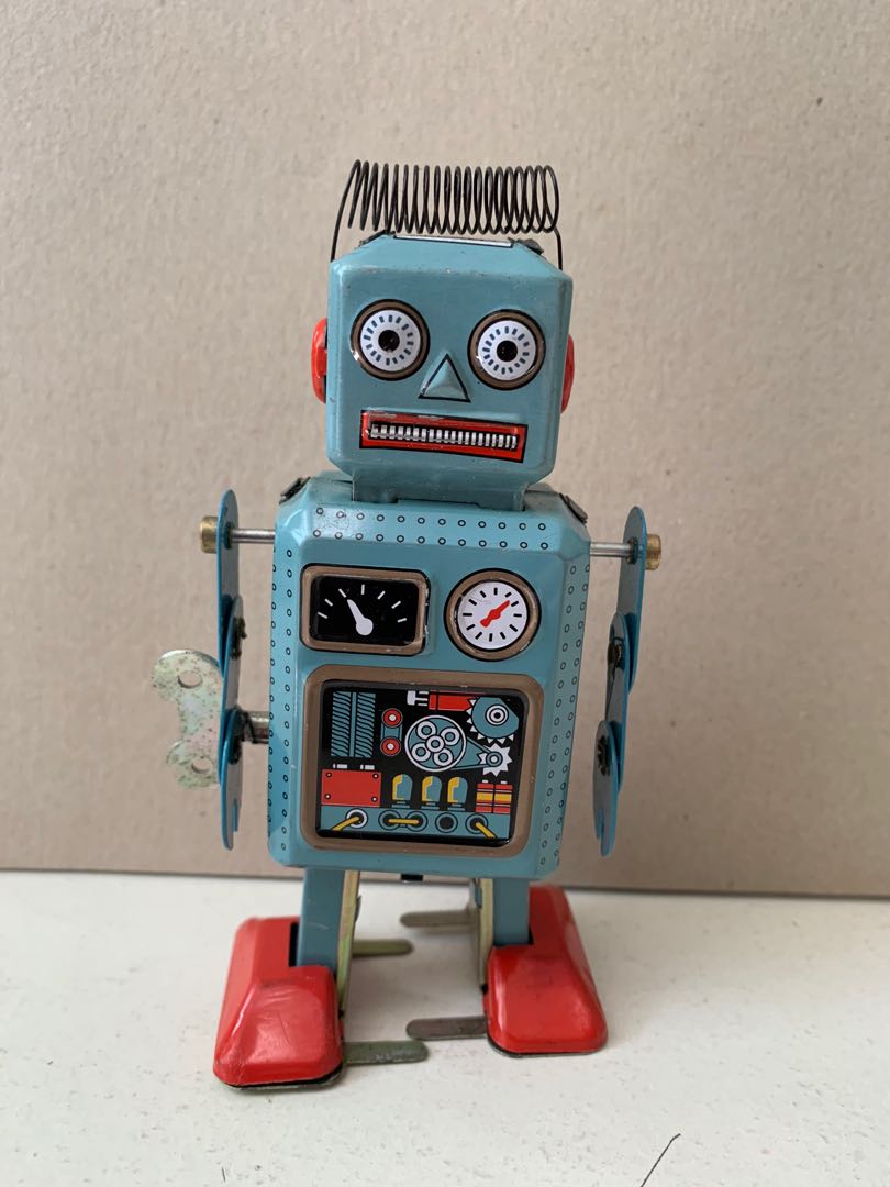 Vintage Robot-Wind up toy, Hobbies & Toys, Toys & Games on Carousell