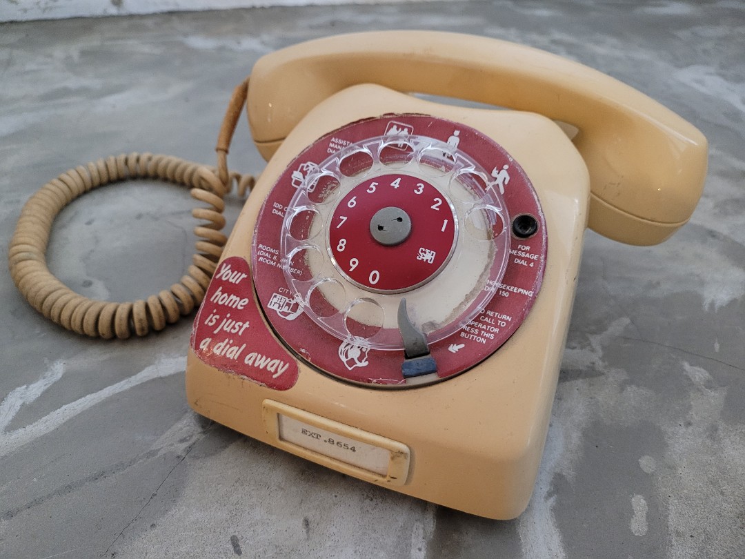 Vintage collectible rotary phone, Hobbies & Toys, Memorabilia ...