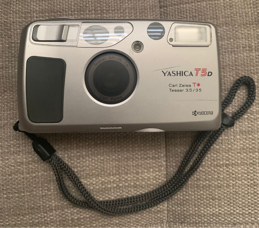 Yashica T5, Photography, Cameras on Carousell