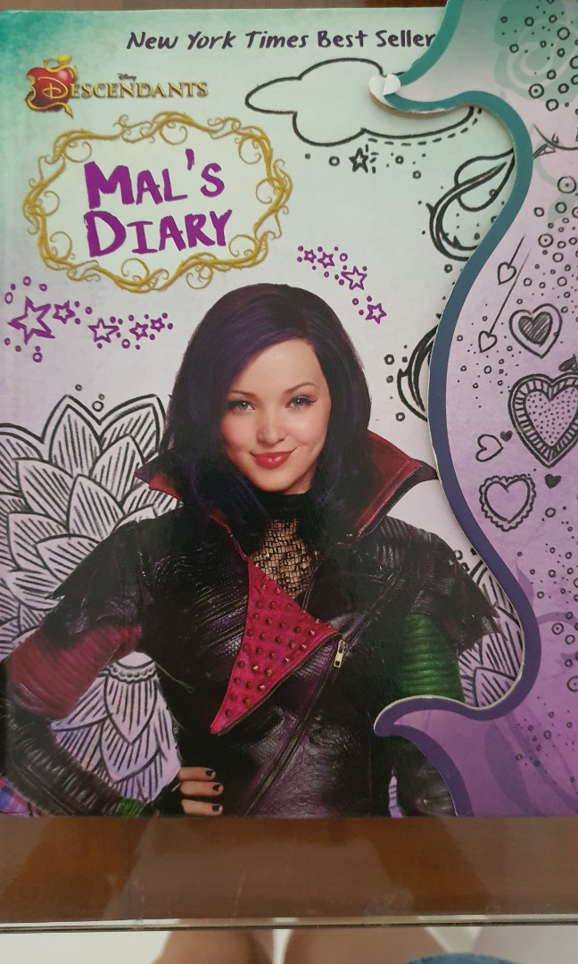 Descendants mal's diary, Hobbies & Toys, Books & Magazines, Fiction ...