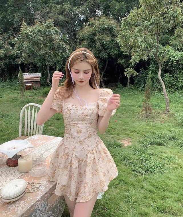 Fluffy Sleeves French Mini Dress, Women's Fashion, Dresses & Sets ...