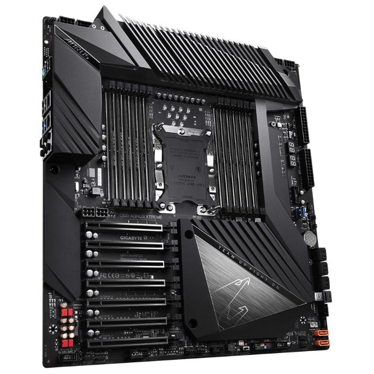 Gigabyte C621 AORUS XTREME (rev. 1.0) Intel® C621 Chipset, LGA3647 ...
