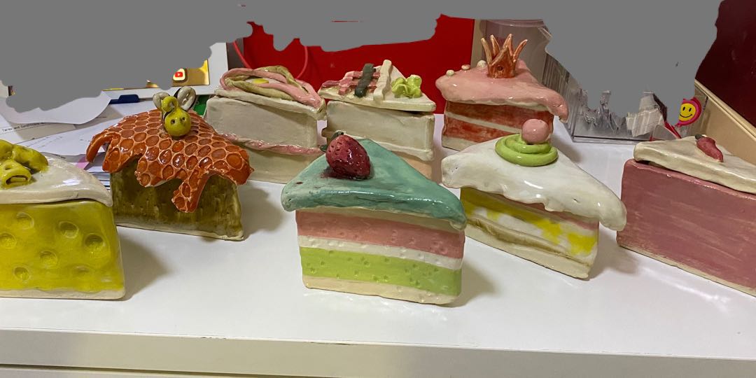 Customised gifts - Clay/Ceramic cakes boxes, Hobbies & Toys, Stationery ...